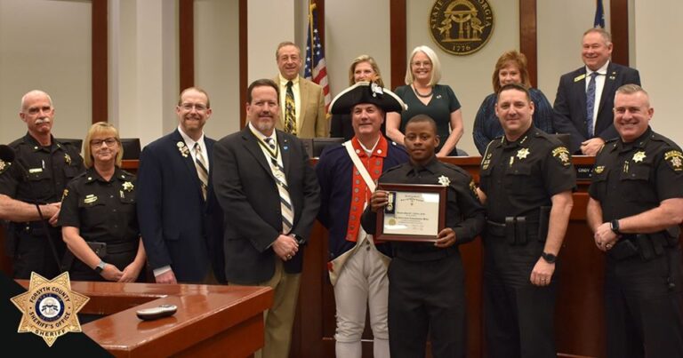 Law Enforcement Medal Presented – Robert Forsyth Chapter